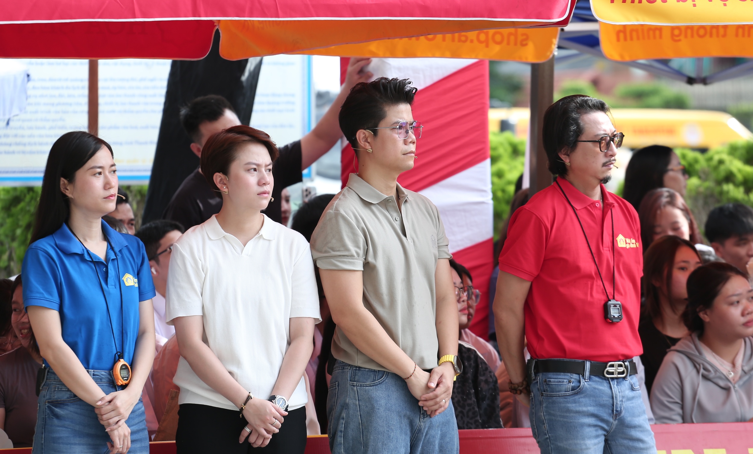 Đinh Mạnh Ninh và Bảo Hân góp mặt trong "Mái ấm gia đình Việt"