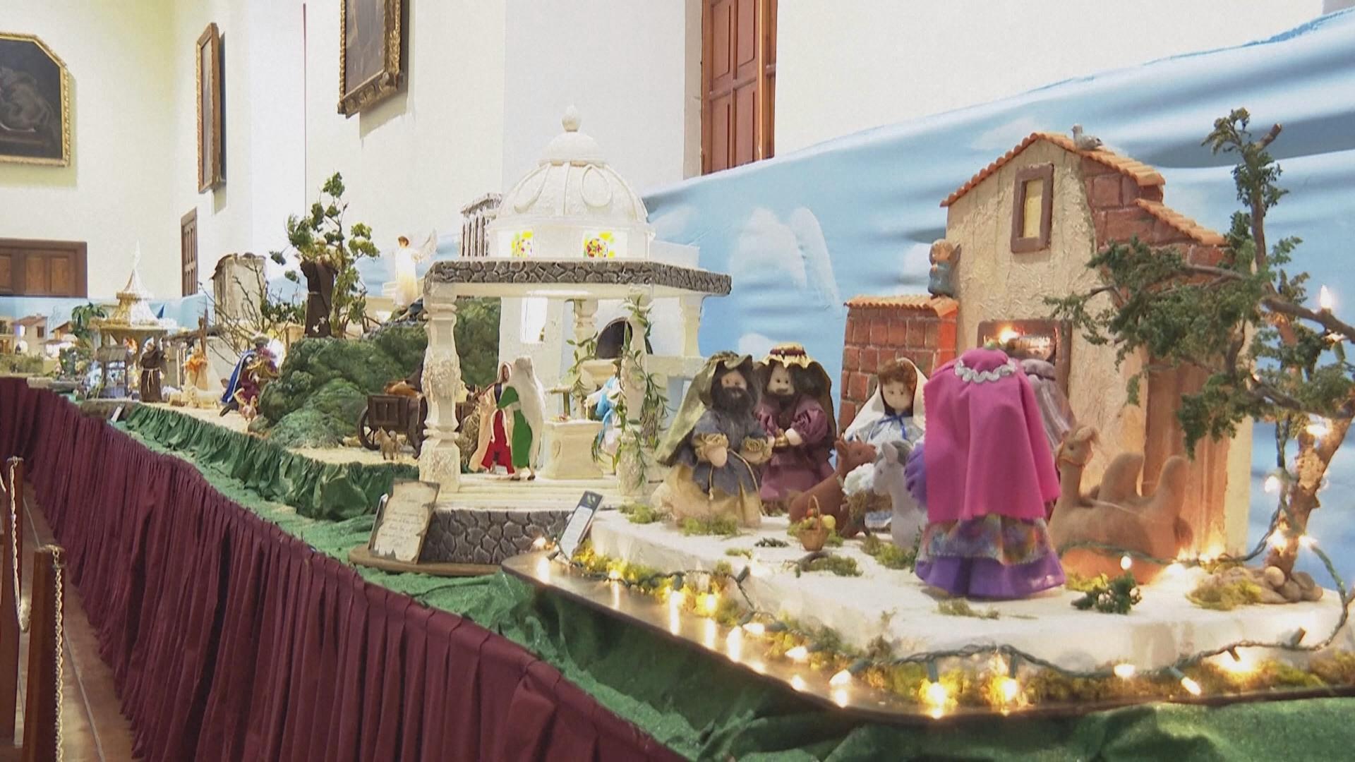 Triển lãm hang đá Giáng sinh tại Ecuador